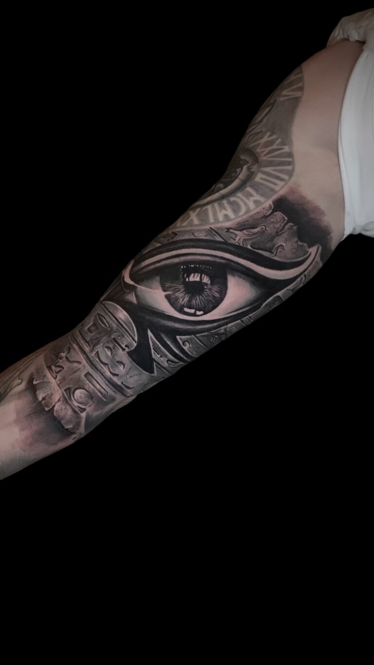 Tattoo in Ibiza - BLINKK TATTOO GALLERY | Tattoo Ibiza